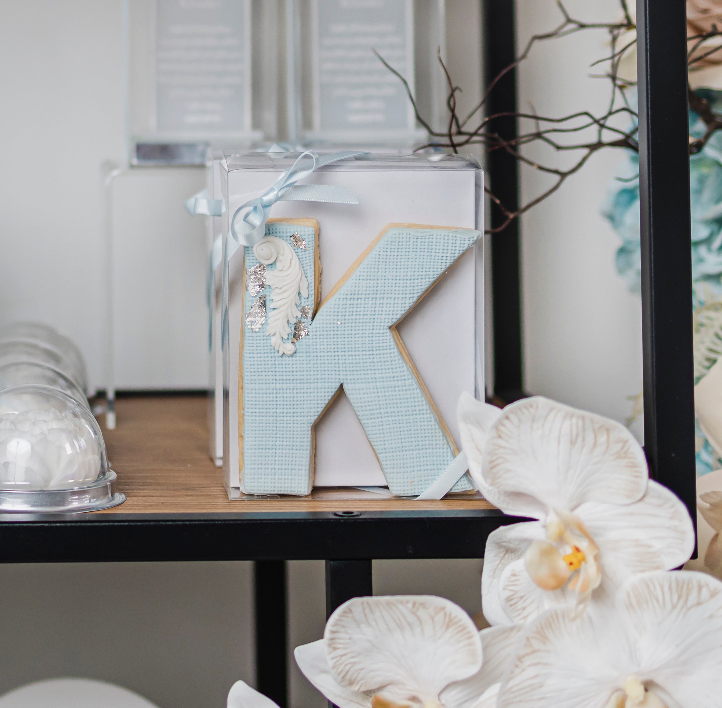 Large Initial Cookies – A Simple Favour