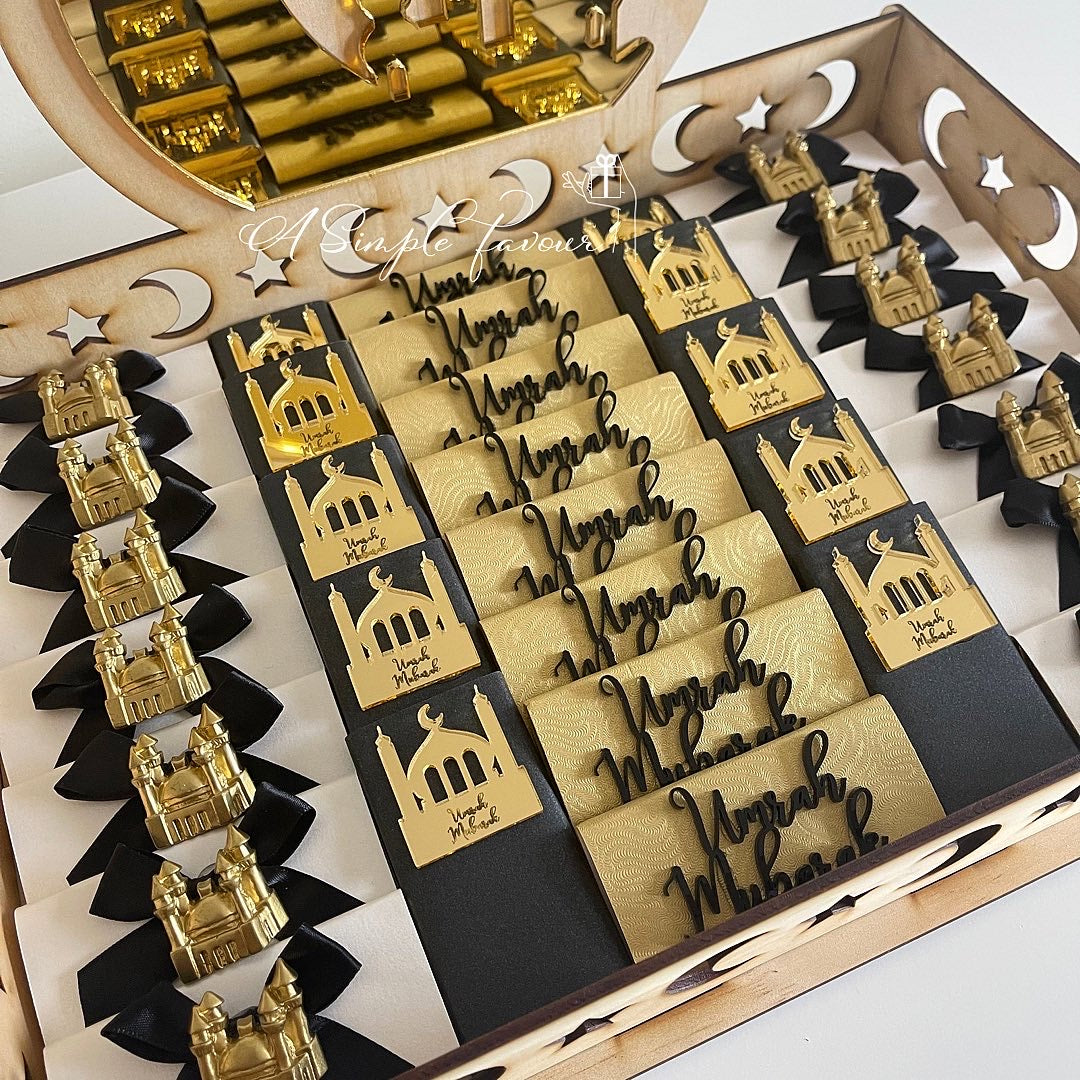 Umrah / Hajj Chocolates & Tray – A Simple Favour